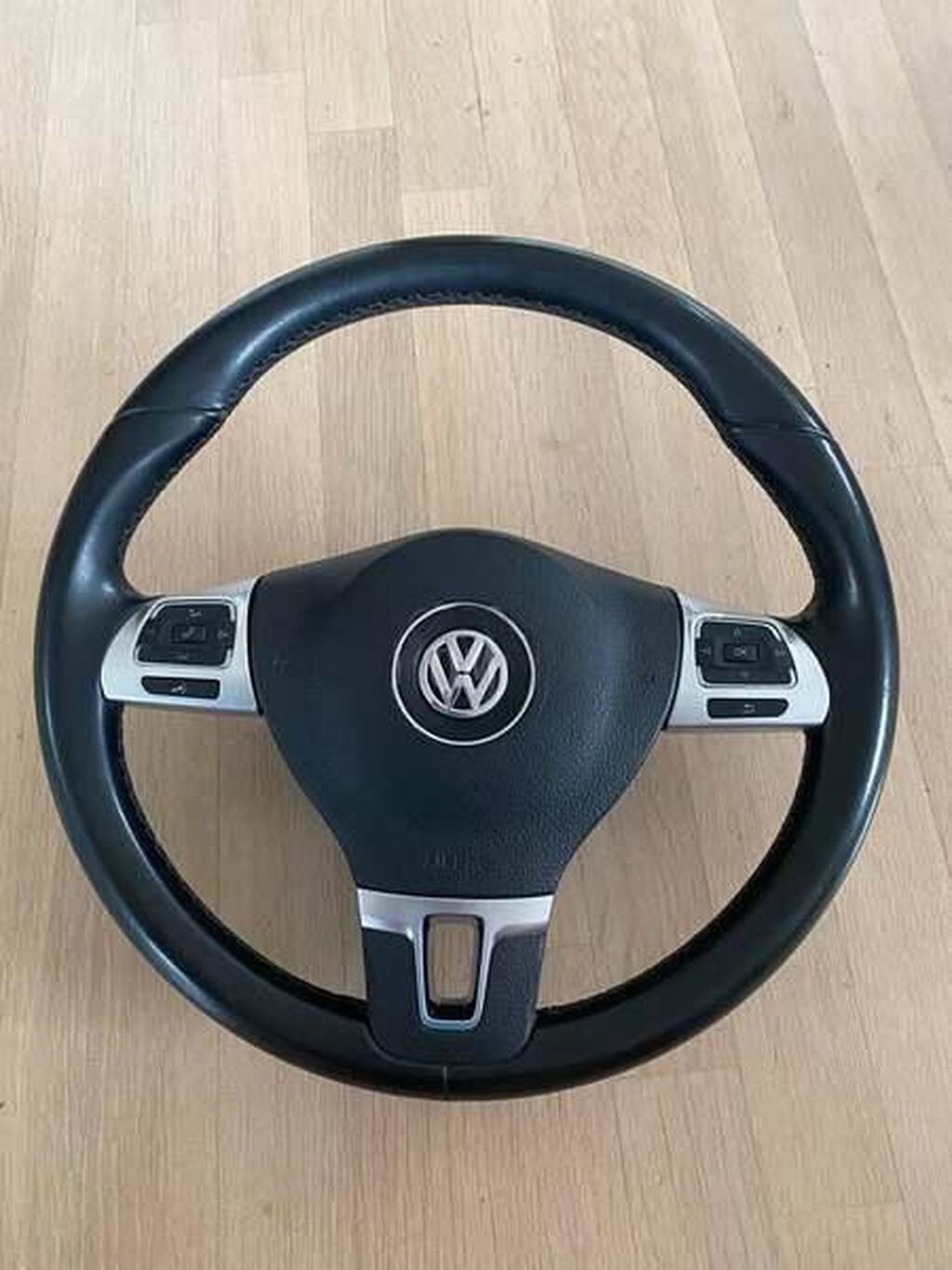 VOLAN ZA VOLKSWAGEN GOLF 6, GOLF PLUS, PASSAT B6 . | za VW modele