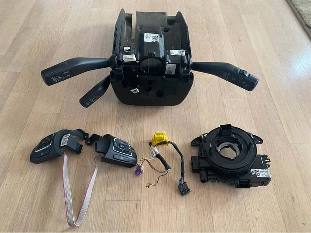 SPULNA TEMPOMAT KOMANDE ZA VOLKSWAGEN PASSAT B6, PASSAT B7, PASSAT B7