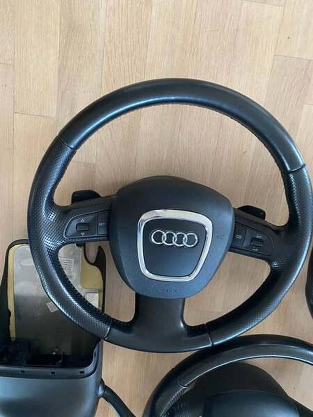 VOLAN ZA AUDI A3, A4, A4 ALLROAD . OD 2003. DO 2012. GOD. | za sve