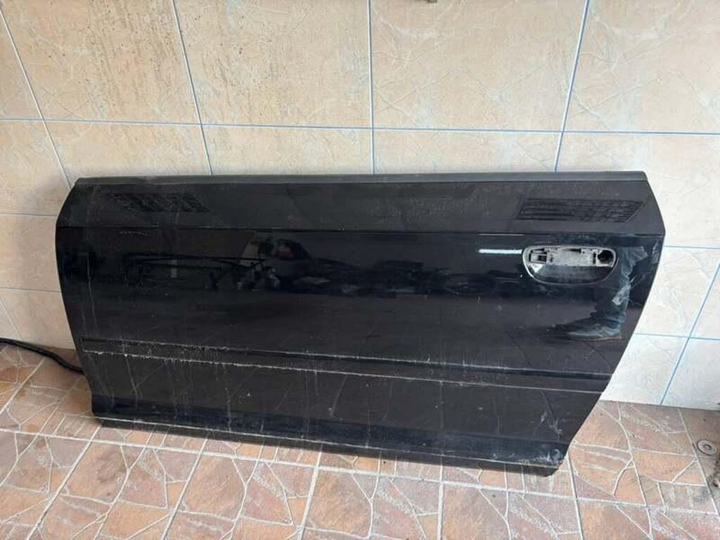 VRATA LEVA ZA AUDI A3 OD 2003. DO 2012. GOD. | Za Audi A3 8P prednja