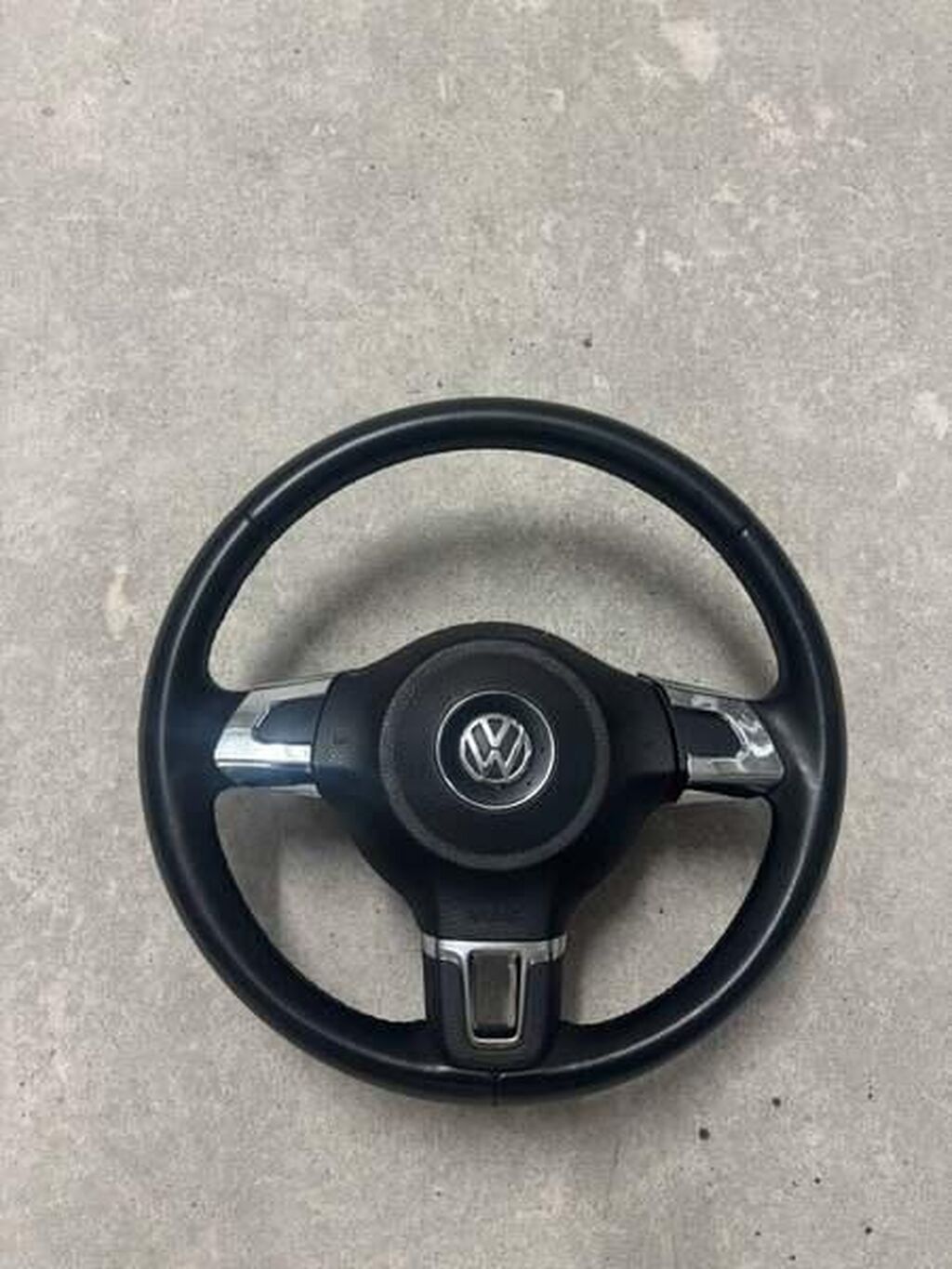 VOLAN ZA VOLKSWAGEN EOS, CADDY, GOLF 6 . OD 2003. DO 2015. GOD. |