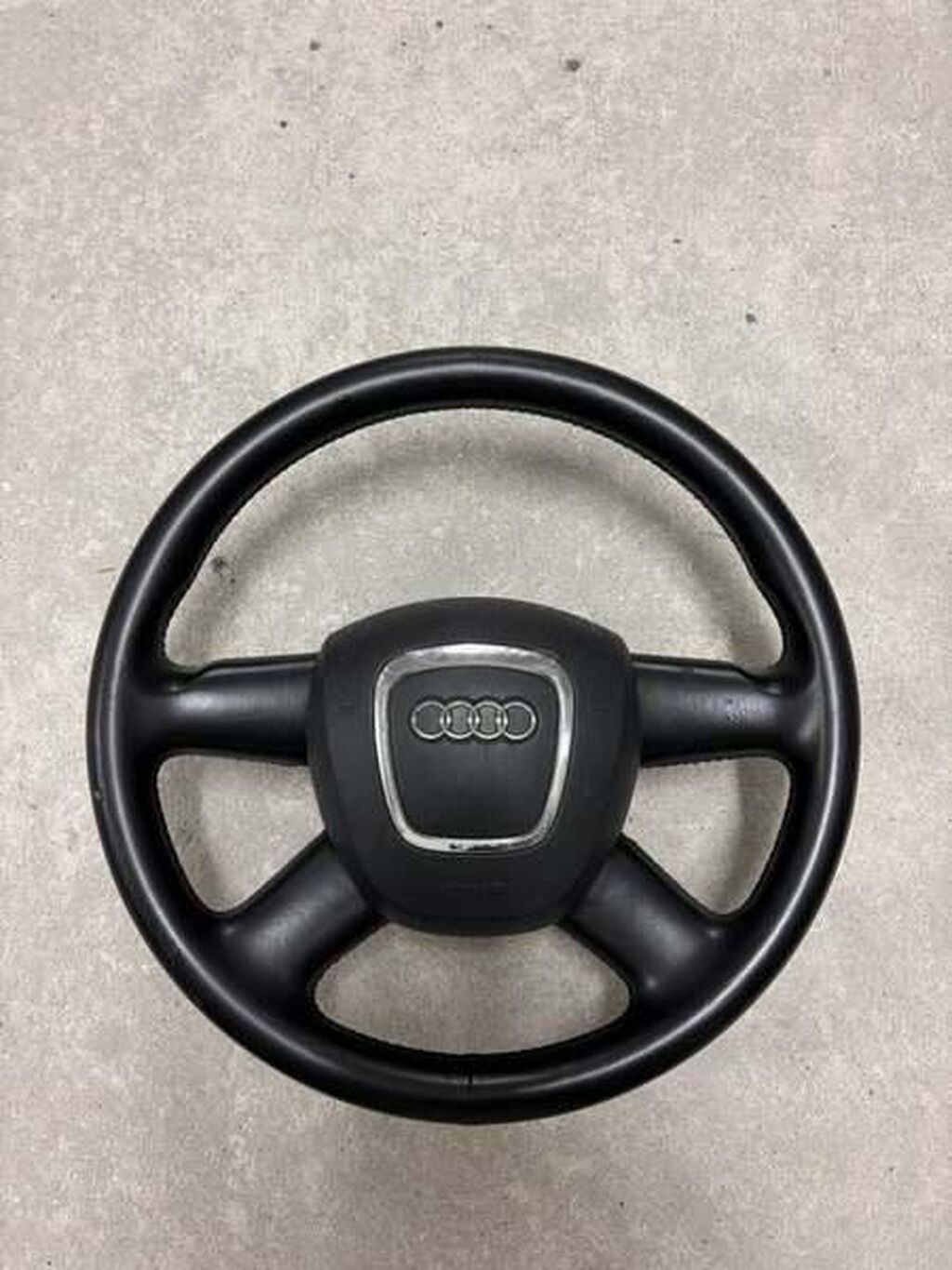 VOLAN ZA AUDI A3, A4, A6 OD 2002. DO 2012. GOD. | Za audi modele