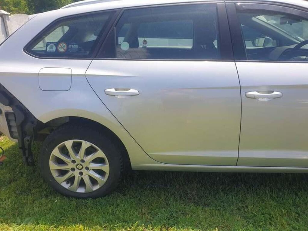 ZADNJA DESNA KARAVAN VRATA ZA SEAT LEON OD 2013. DO 2018. GOD. | U