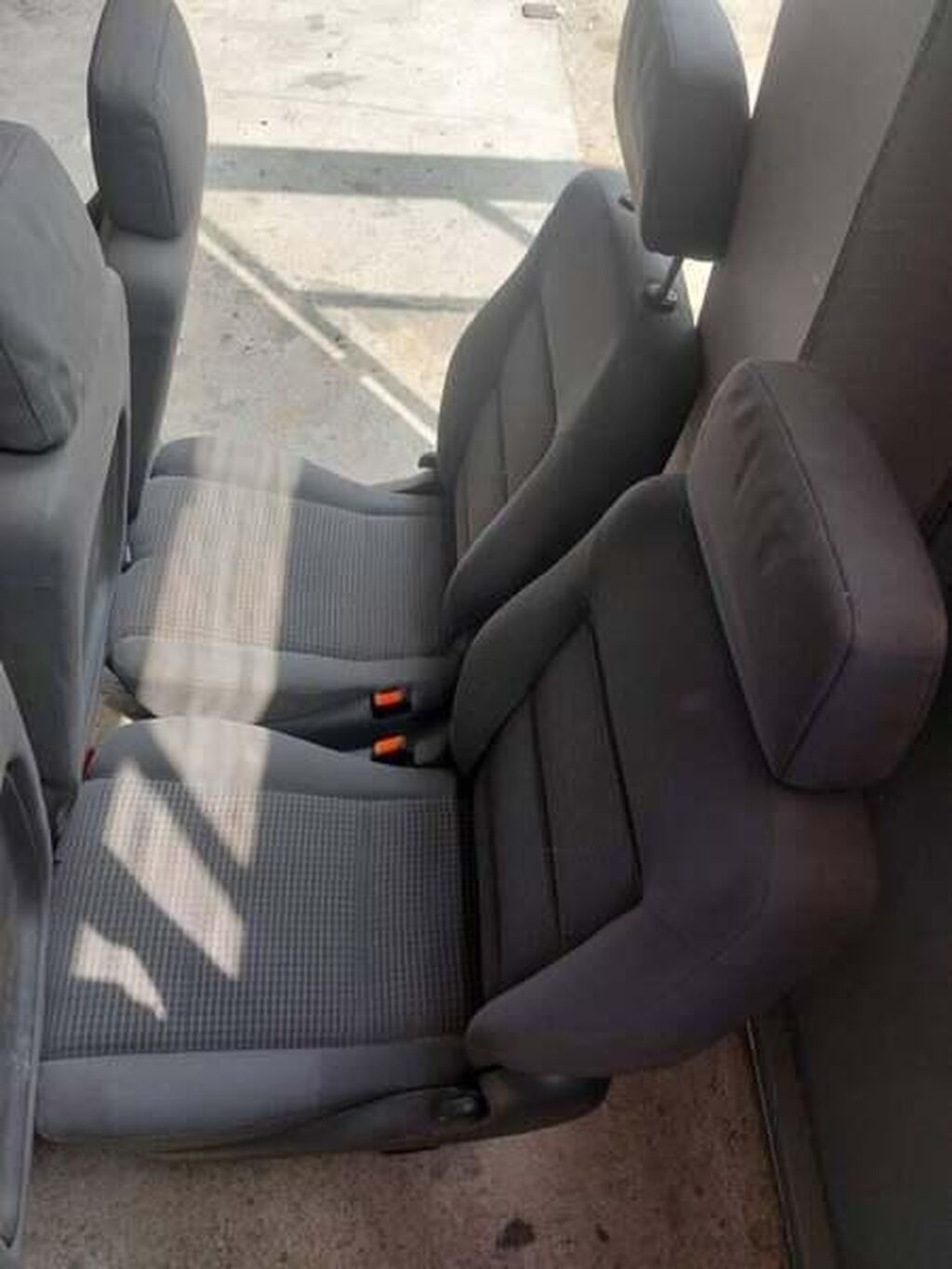 SEDIŠTA ZA VOLKSWAGEN SHARAN | U ponudi sve vrste polovnih