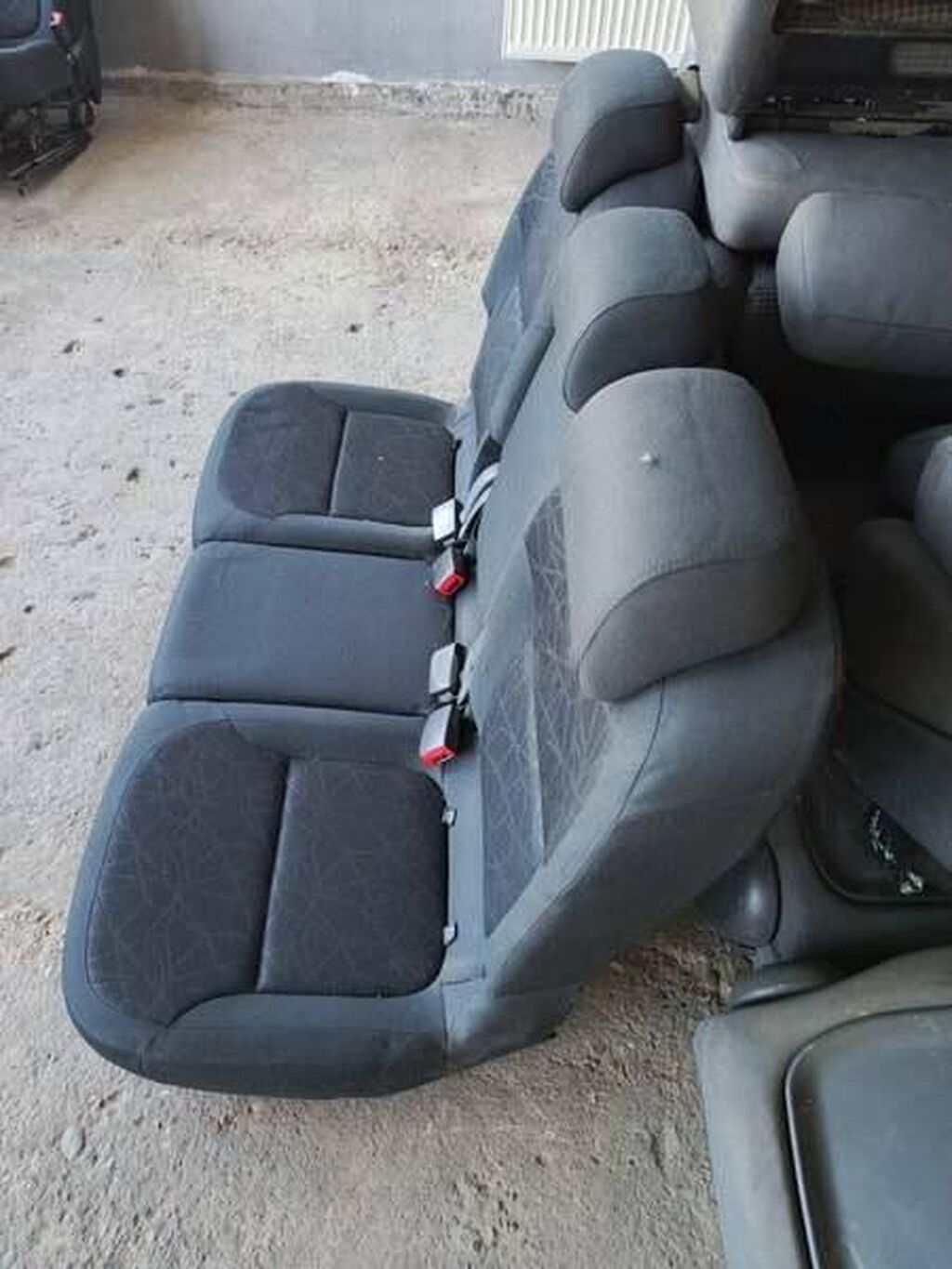 SEDIŠTA ZA ŠKODA YETI | U ponudi sve vrste polovnih originalnih