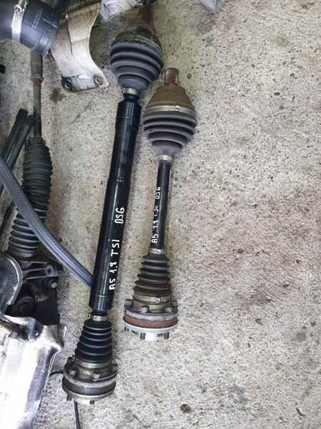 POLUOSOVINA 1.8TSI DSG ZA VOLKSWAGEN JETTA, SHARAN, GOLF 5 . | U