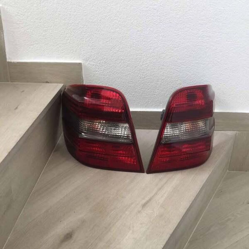 STOP SVETLA ZA MERCEDES BENZ ML KLASA | Mercedes Ml stop svetla 0