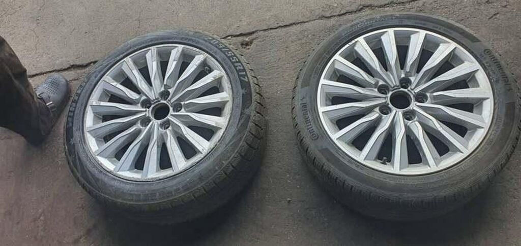 ALUMINIJUMSKE FELNE 17 5 X 112 | Audi felna a3 8v model e tron dve