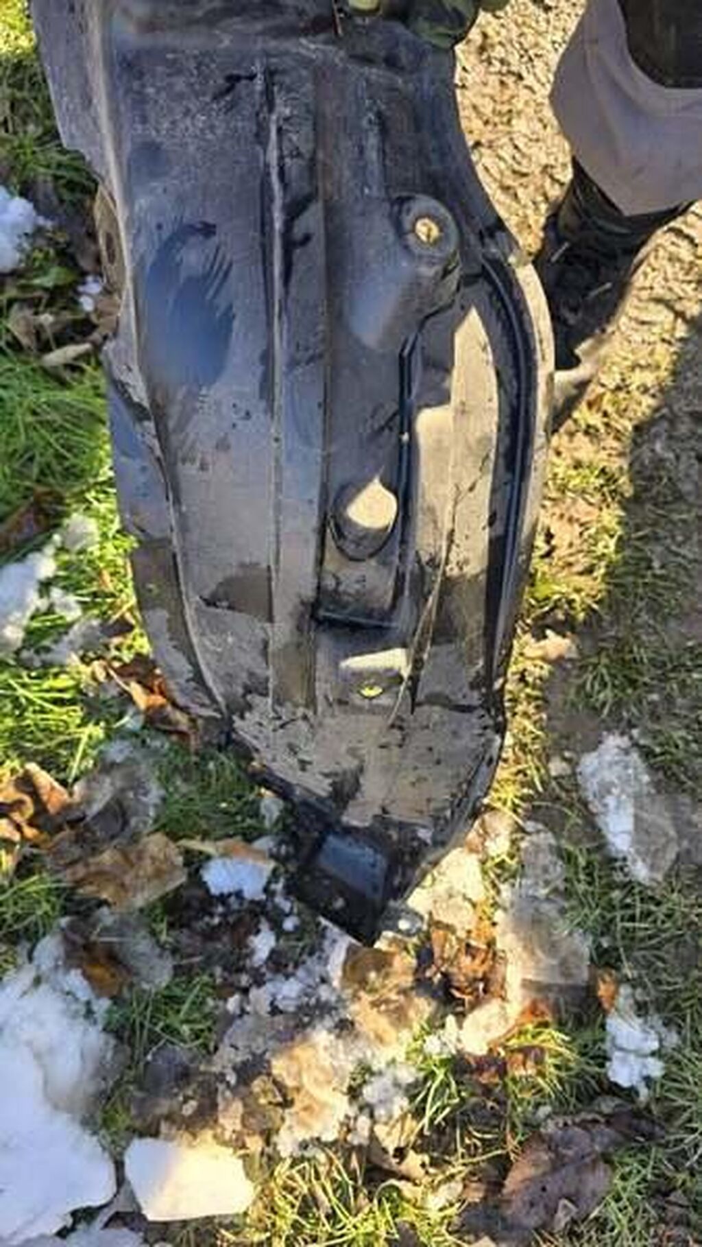 POTKRILO PL 4 GEN ZA TOYOTA YARIS | Toyota Yaris prednje levo