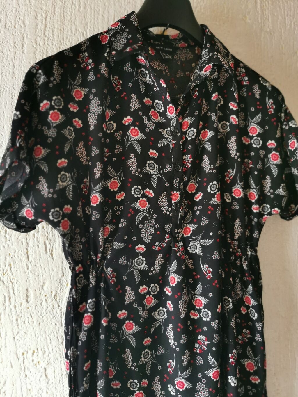 Haljina košulja New Look - Crna podloga sa sitnim cvetnim dezenom u