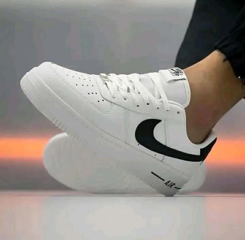 Nike Air Foce Cena: 3999 din Brojevi: 36-46 PS✨