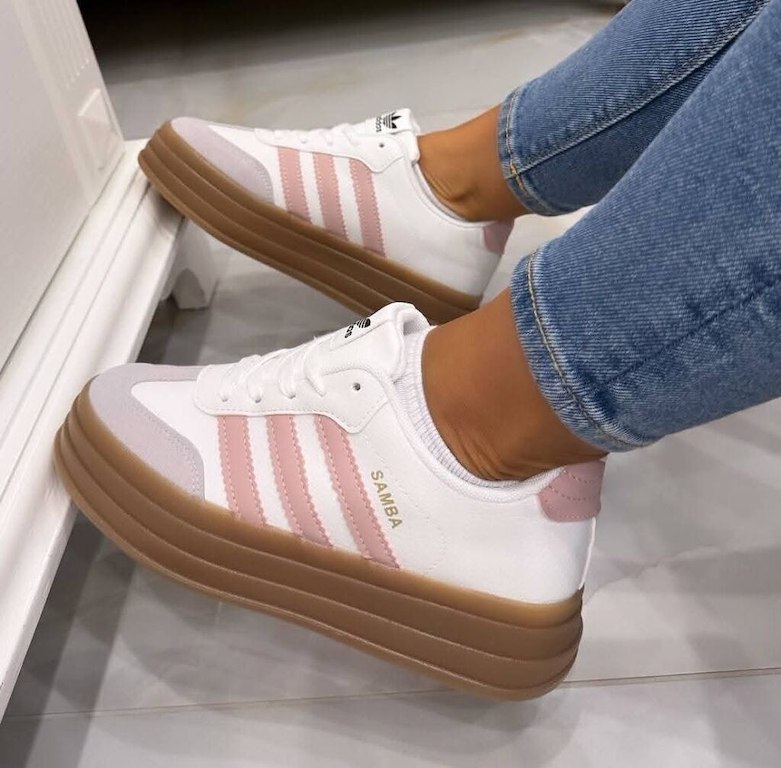Patike “Samba” – platforma model - Dizajn sa tri bočne pruge i