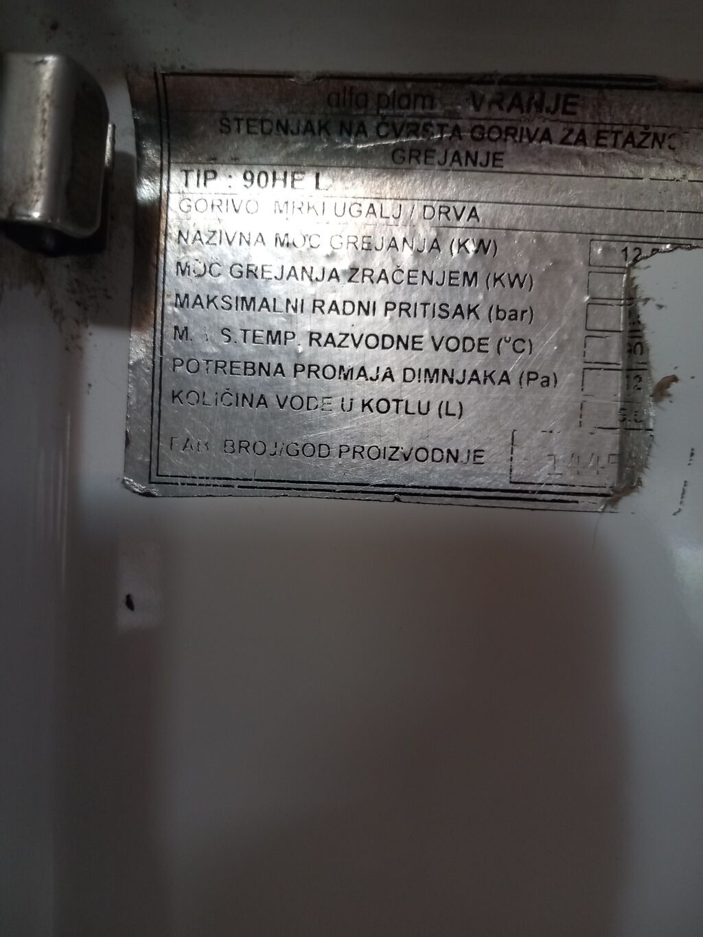Prodajem šporet za etažno grejanje 90 HLBE u super stanju.Cena od