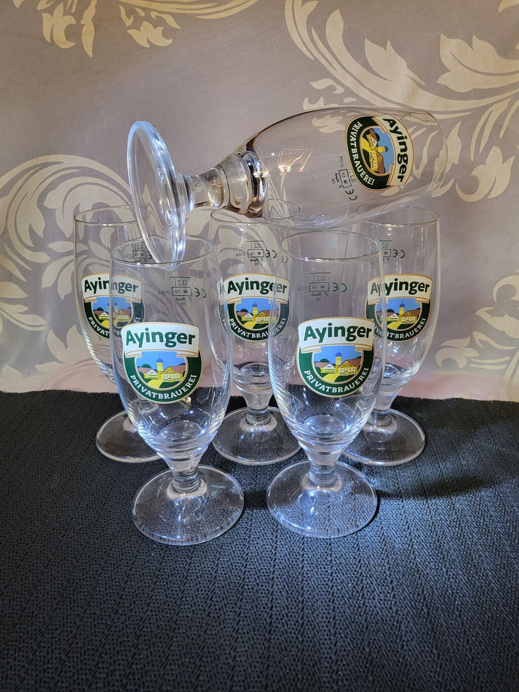 Case nove,vintaz kristal Ayinger za pivo. Nemacke kristalne case
