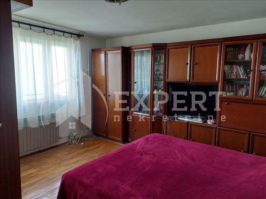 Na prodaju duplex stan u kuci kod doma zdravlja