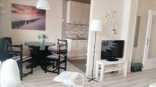 Lux, moderan stan- Vračar, Crveni Krst, V. Ilića