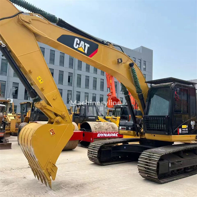 Caterpillar 320D bager guseničar