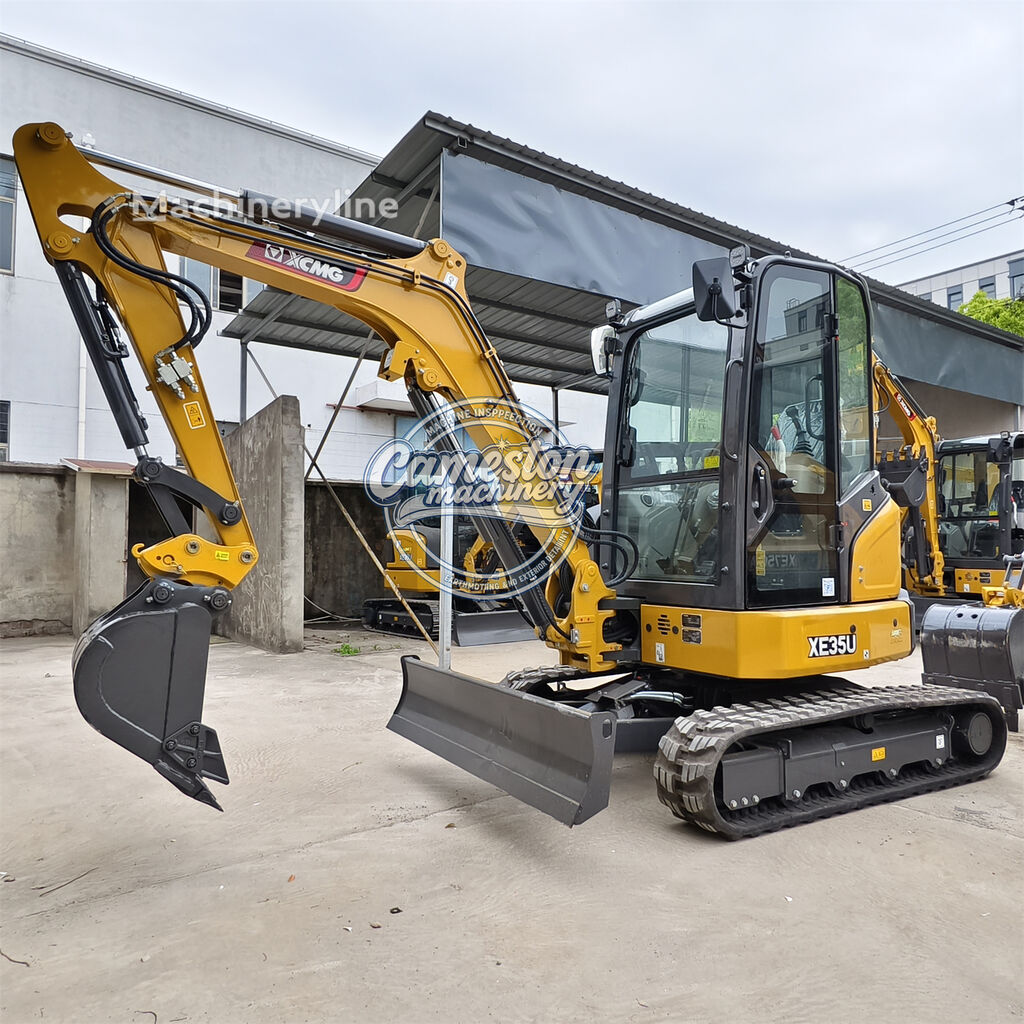 Novi XCMG XE35 mini bager