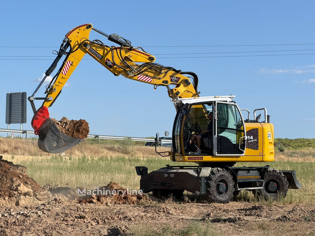 Liebherr A 914 bager točkaš