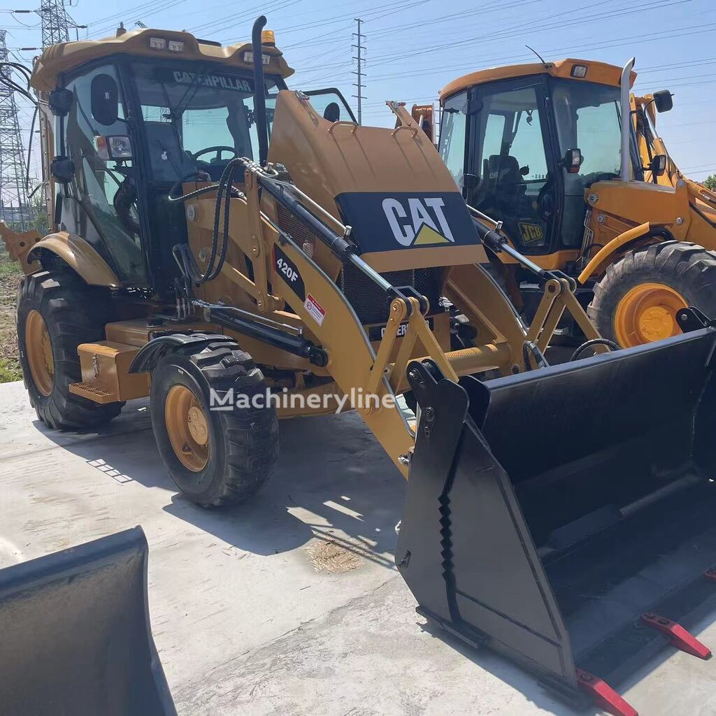 Caterpillar 420 bager-utovarivač