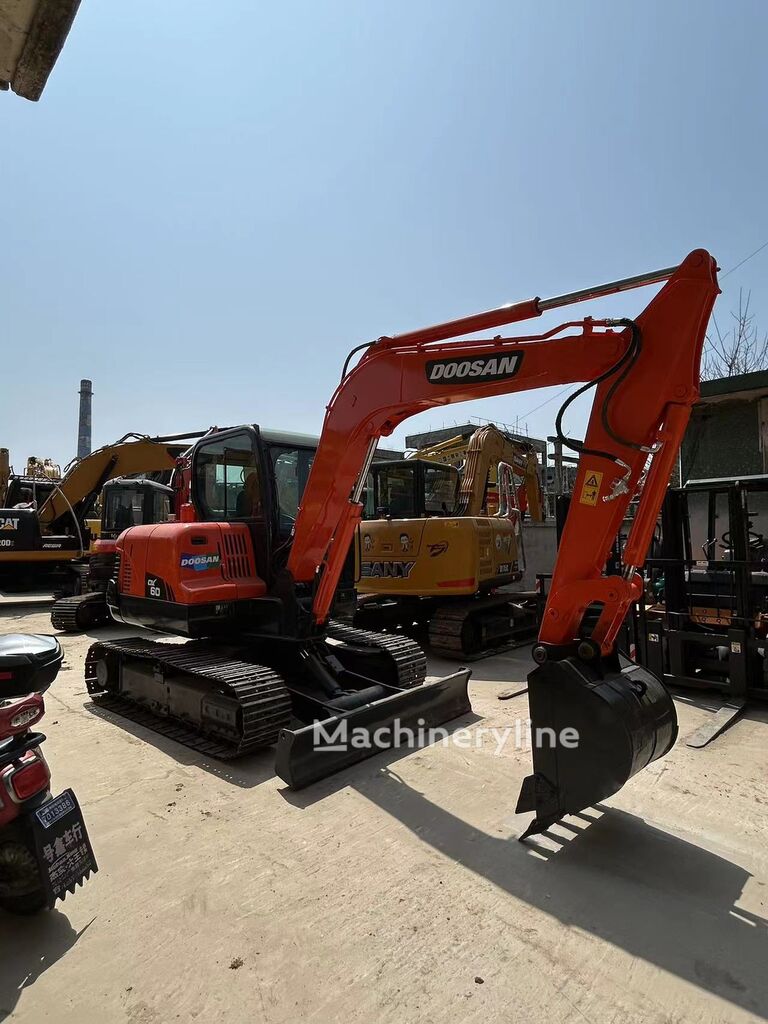 Doosan DX60 mini bager