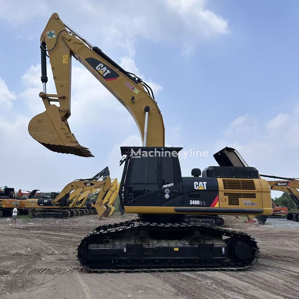 Caterpillar 340D2L bager guseničar