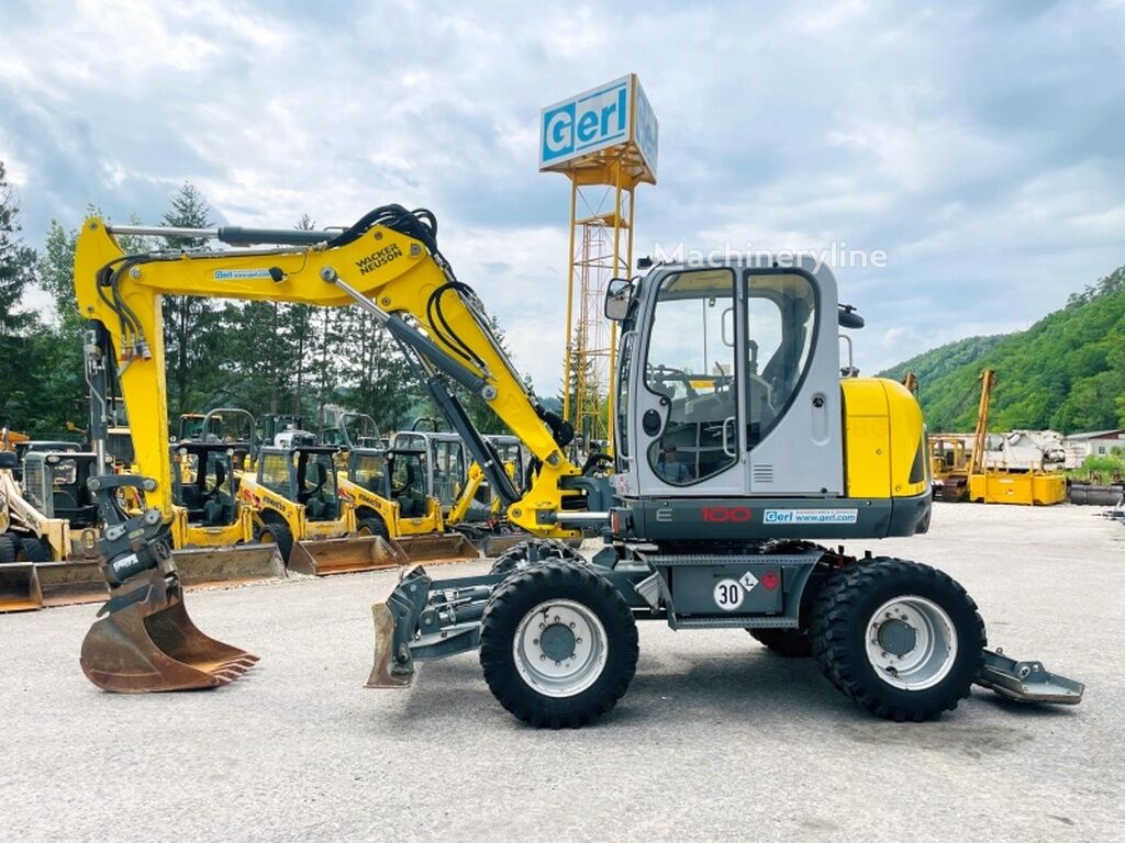 Neuson EW 100 bager točkaš