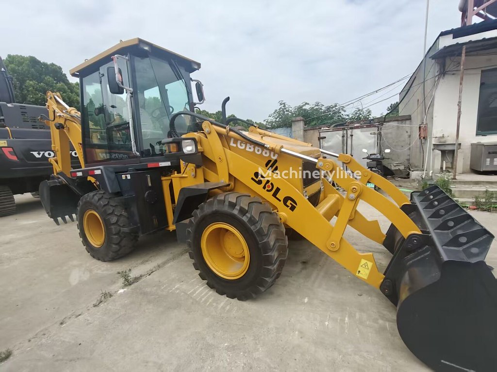SDLG LGB680 bager-utovarivač