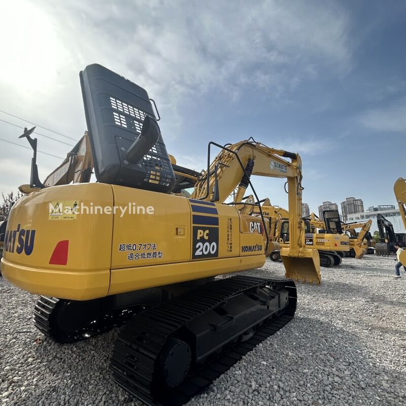 Komatsu PC200 bager guseničar