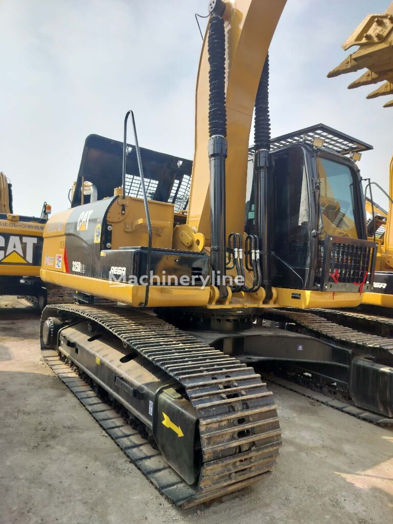 Caterpillar 325D bager guseničar