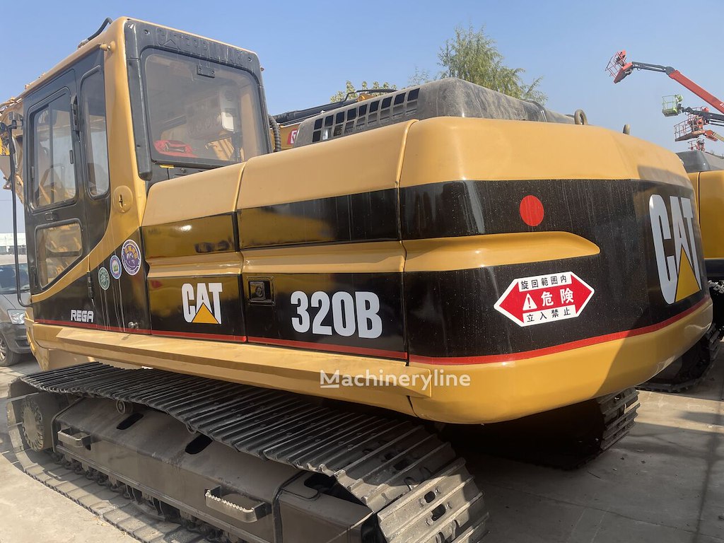 Caterpillar 320B bager guseničar
