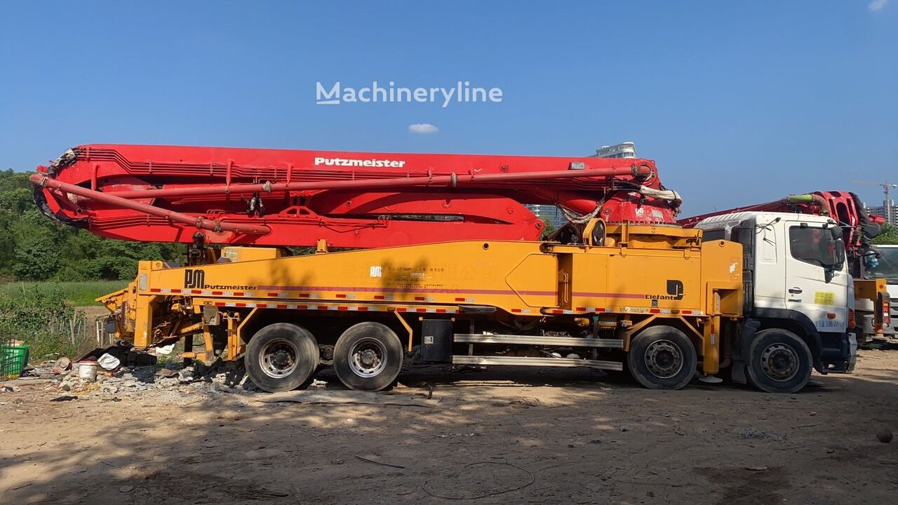 Putzmeister BSA 1406 na šasiji Hino 700 pumpa za beton
