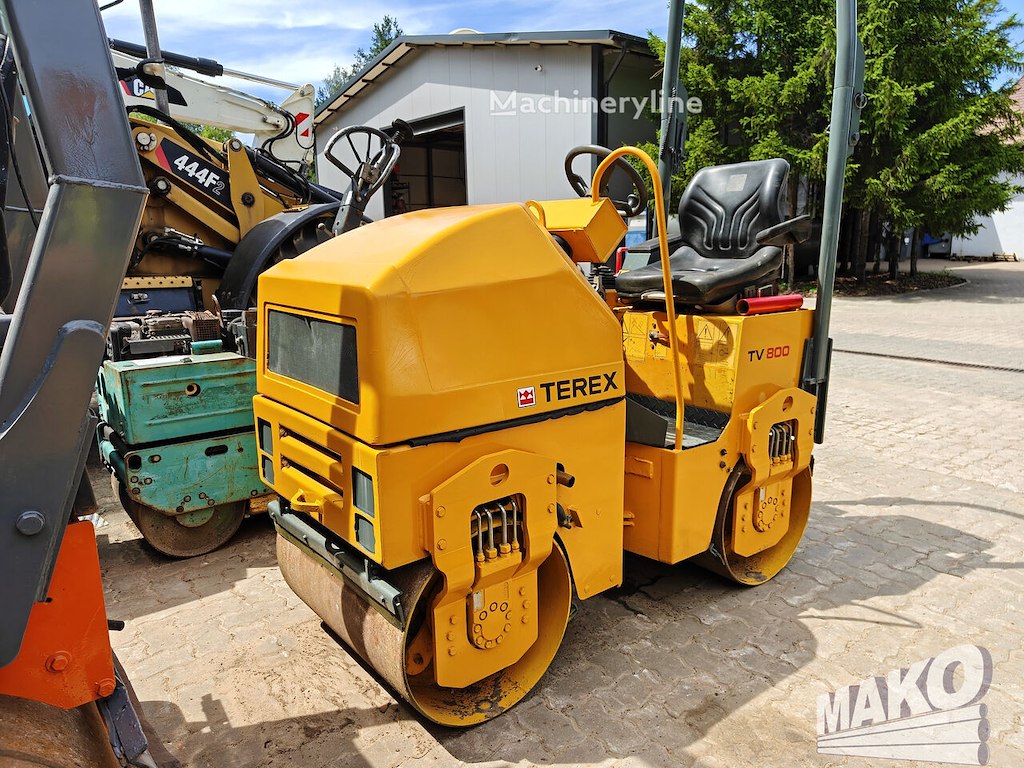 Terex TV800 mali valjak