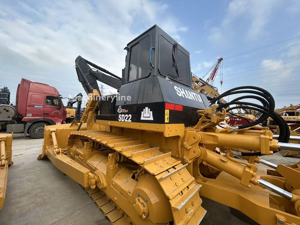 Shantui SD 22 buldožer