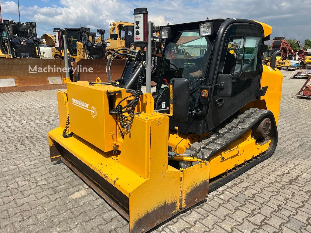 JCB 225 T . buldožer