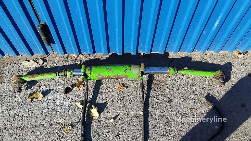 Hydrotsylindr povorota letva volana za Merlo Rulovyi povorotnyi tsylindr rulova tiaha nakonechnyk prednjeg utovarivača