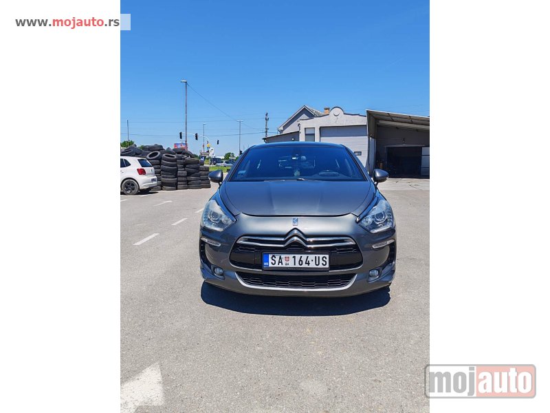 Citroen DS5