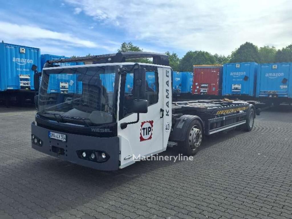 Kamag Vehicle Rigid 4x2 KAMAG Wiesel terminalni tegljač
(644995)