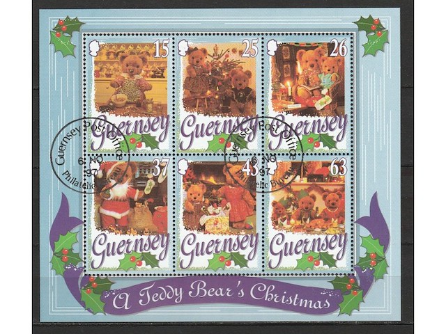 Guernsey: A Teddy Bear`s Christmas - 1997