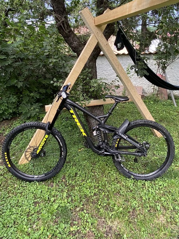 Trek Session 8