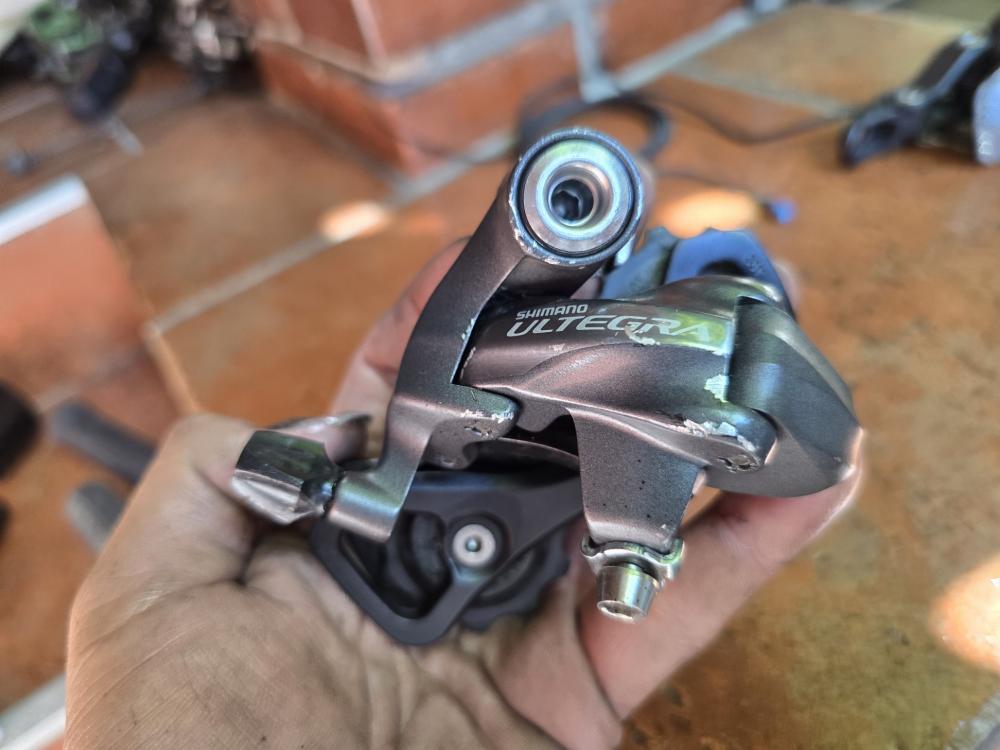 6700 ultegra zadnji