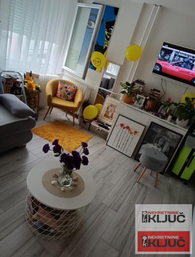 Garsonjera 26 m², Liman 3, Novi Sad, 2. sprat