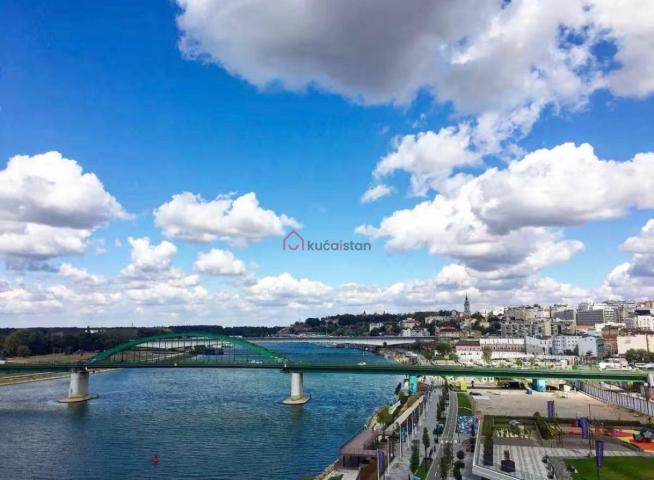 BW Residences. River View. Pool. Pet Friendly.
