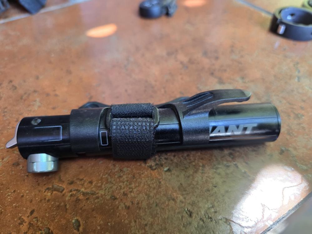Giant control mini pro pocket