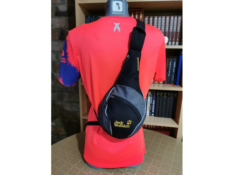 10. Jack Wolfskin UNDERGROND EXTRA KVALITETAN RANAC