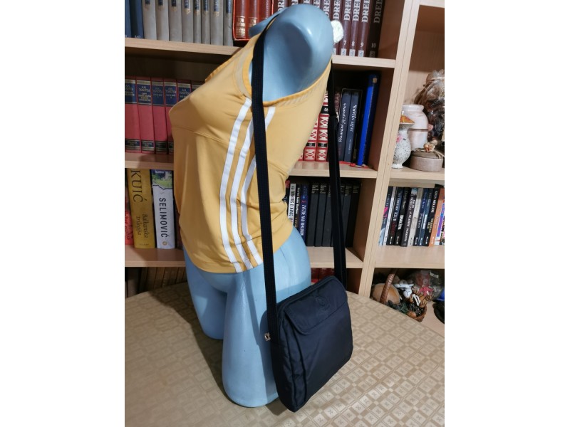 20. BOGNER HAND MASE VRHUNSKA TORBA