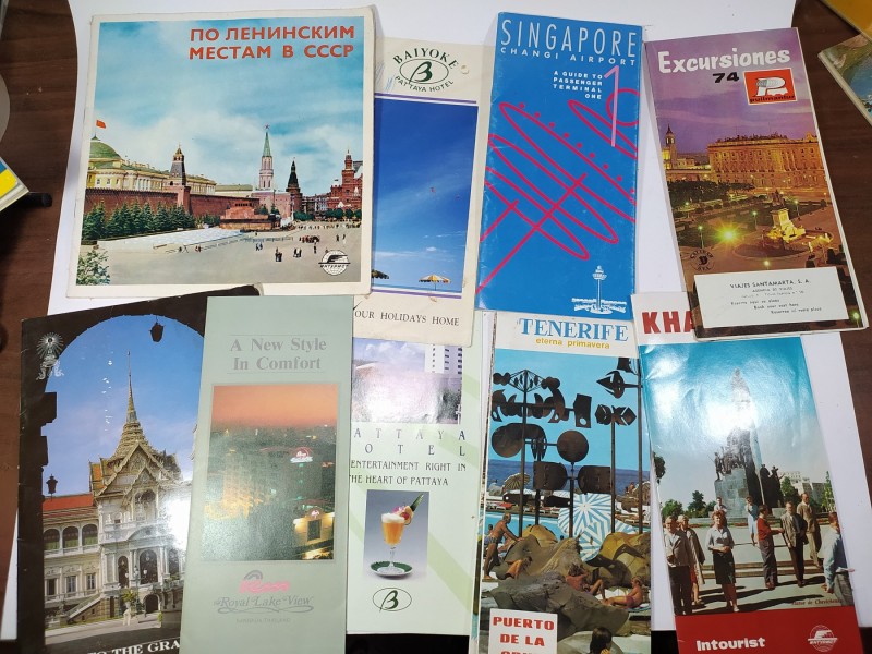 Turistički vodiči LOT