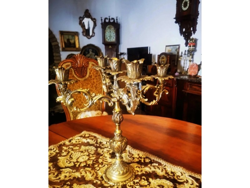Barokni francuski krasan svećnjak
