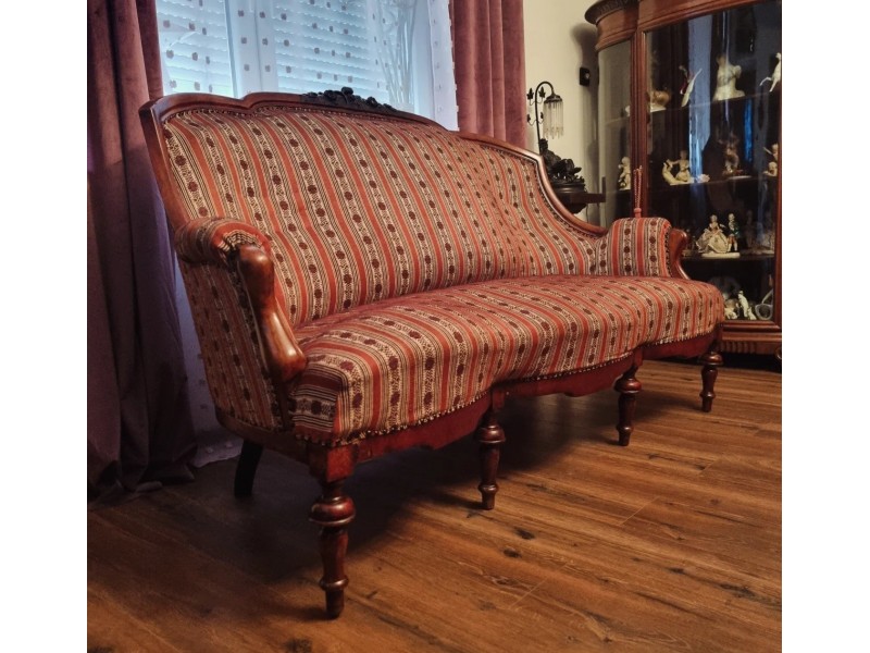 Neobarok sofa,predivna