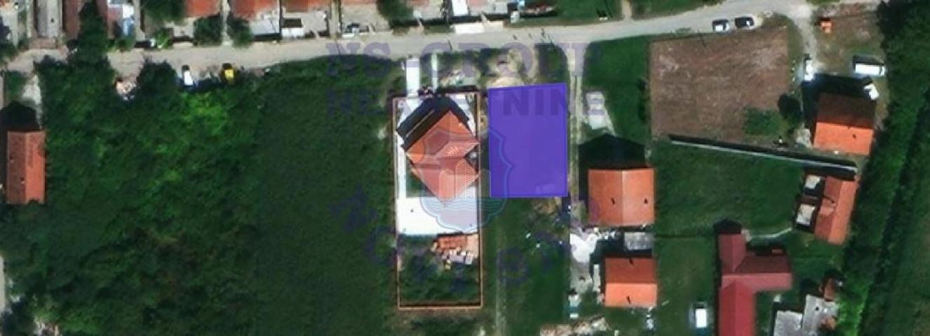 Građevinski plac 386m2 Klisa